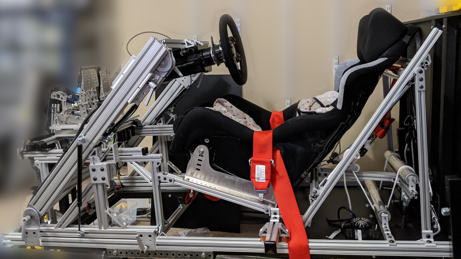 Still a WIP but wanted to share my custom 8020 formula rig. Next step ...